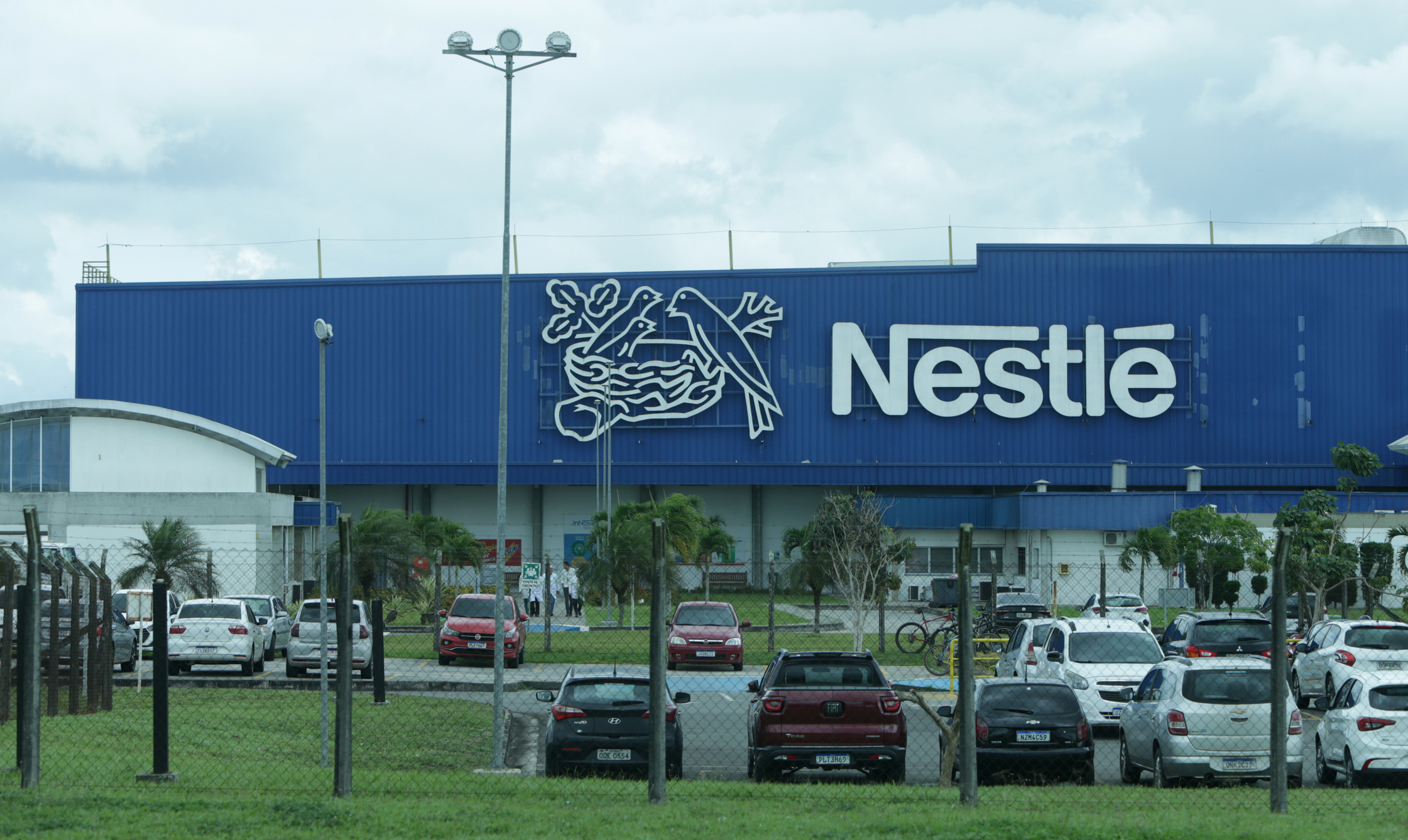 Nestlé stijgt 9% na aankondiging van 16.000 banenverlies - Slim Beleggen